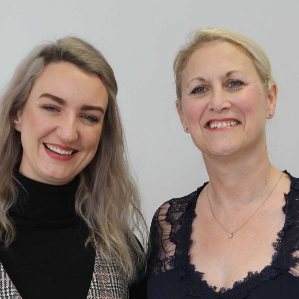 Jen Lewis's Instagram, Twitter & Facebook on IDCrawl